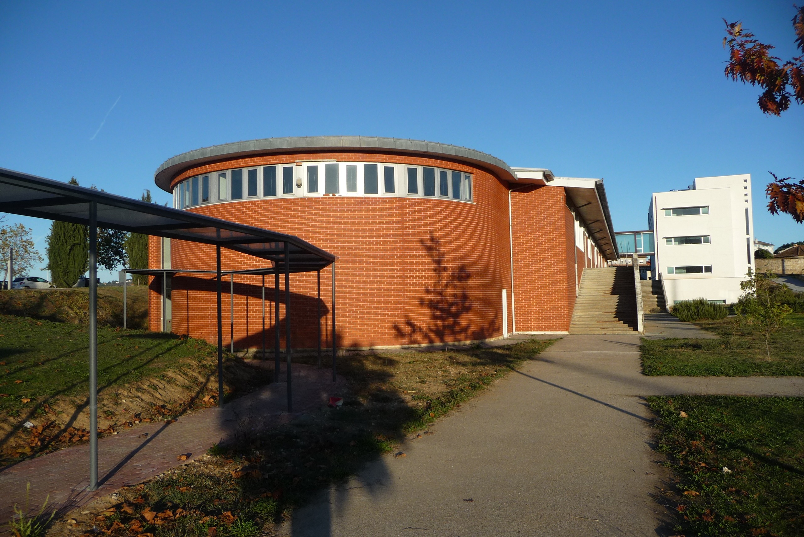 Edifício de Apoio ao Campo – UTAD – RÓTULA – Consultores de Engenharia ...